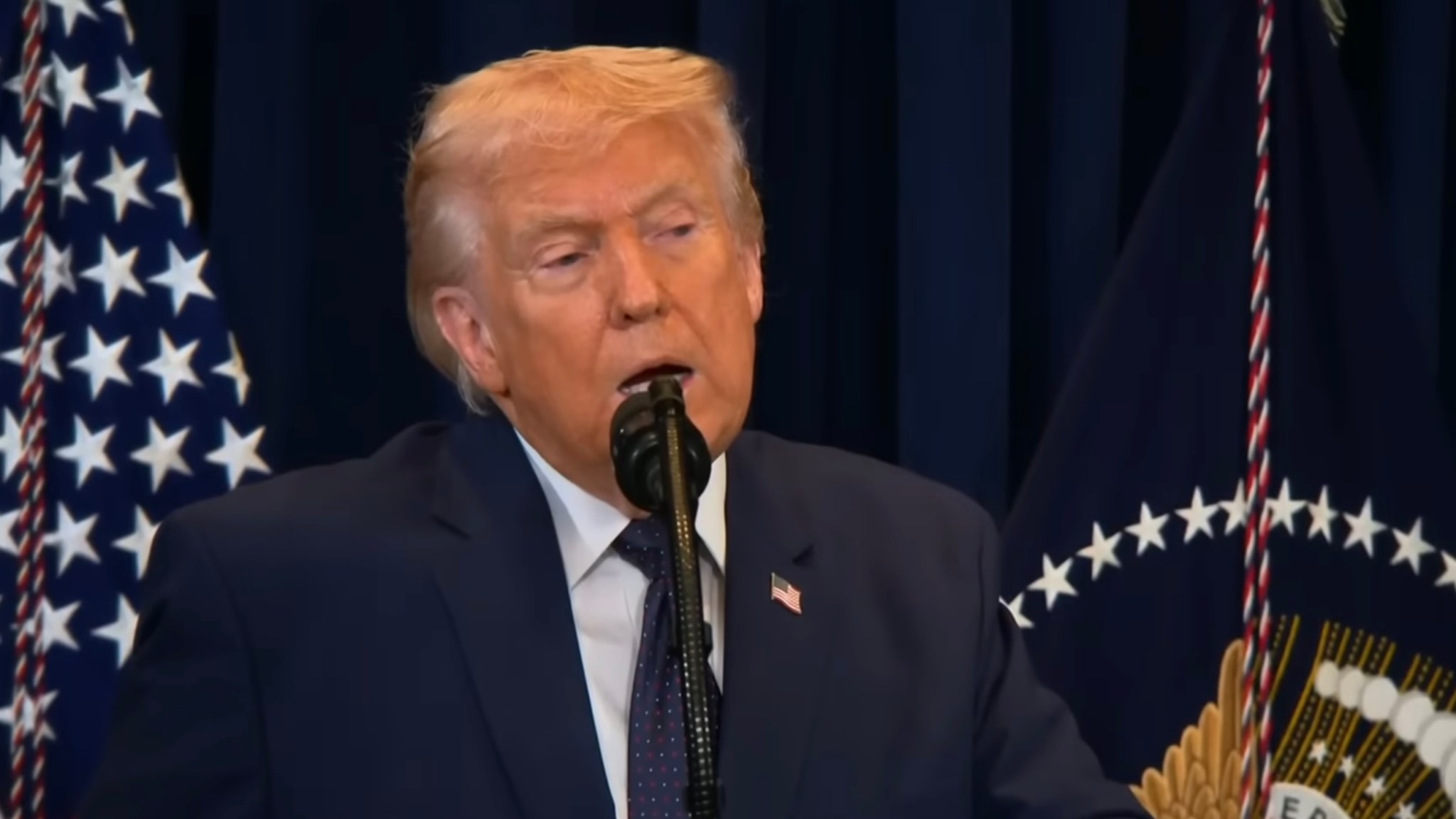 ‘Taxpayers' money’: Donald Trump resorts to his favorite hobby after ...